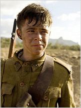 Harrison Gilbertson - SensaCine.com